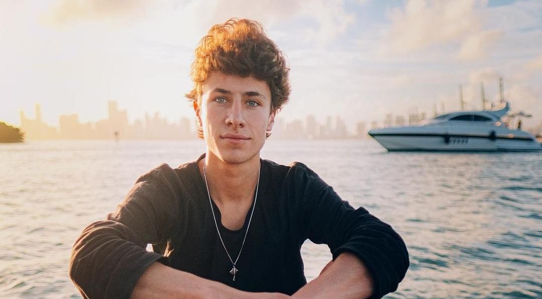 Juanpa Zurita celebró su cumpleaños junto a Macarena Achaga - Digital ... Juanpa Zurita celebró su cumpleaños junto a Macarena Achaga - Digital ...